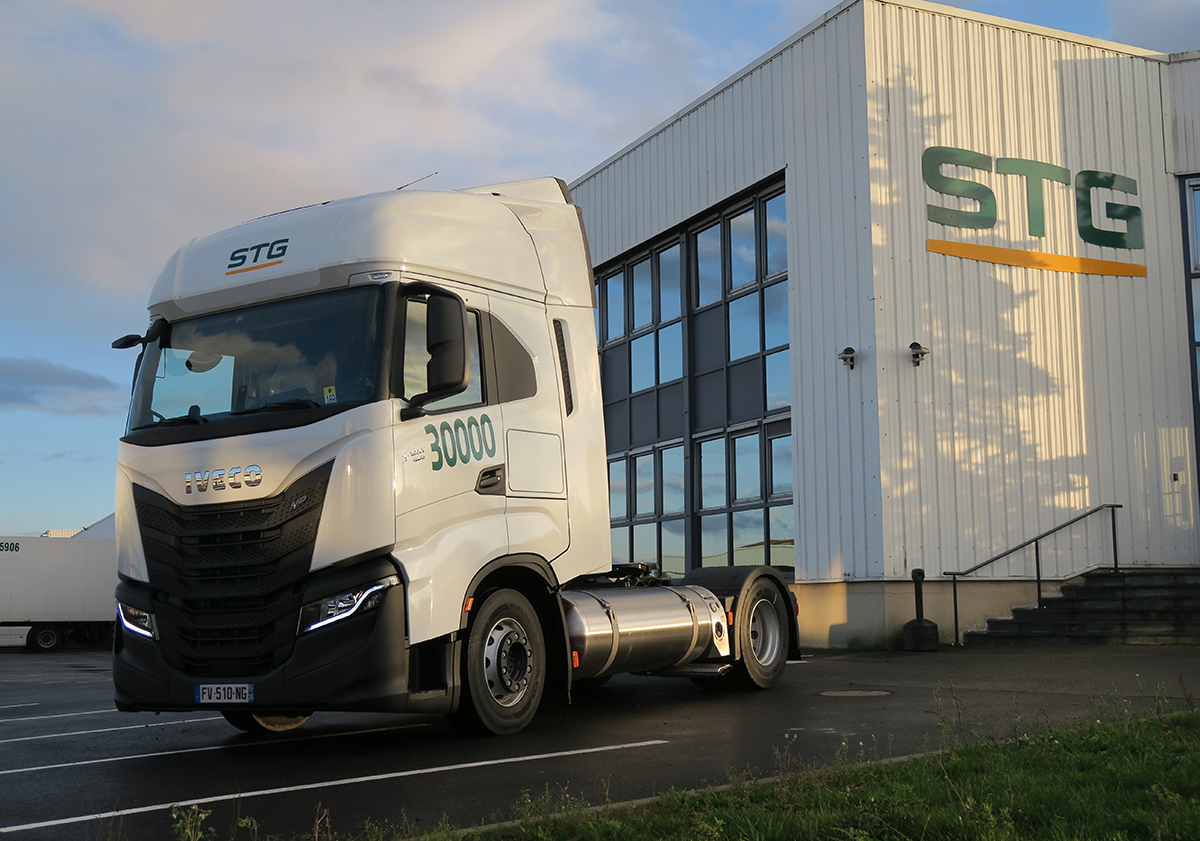Le Groupe STG passe au gaz avec IVECO - STG
